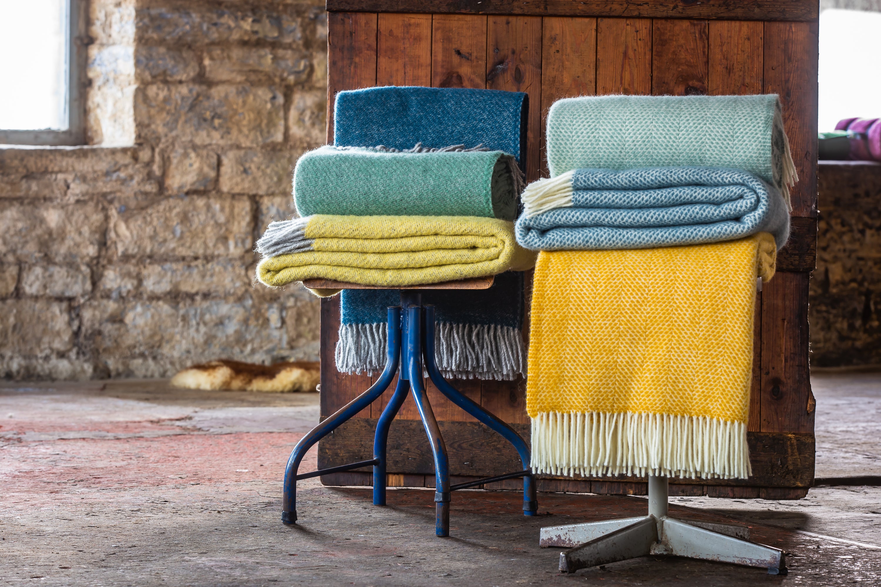 The Timeless Charm of British Wool Blankets – CASTLE WOOLS